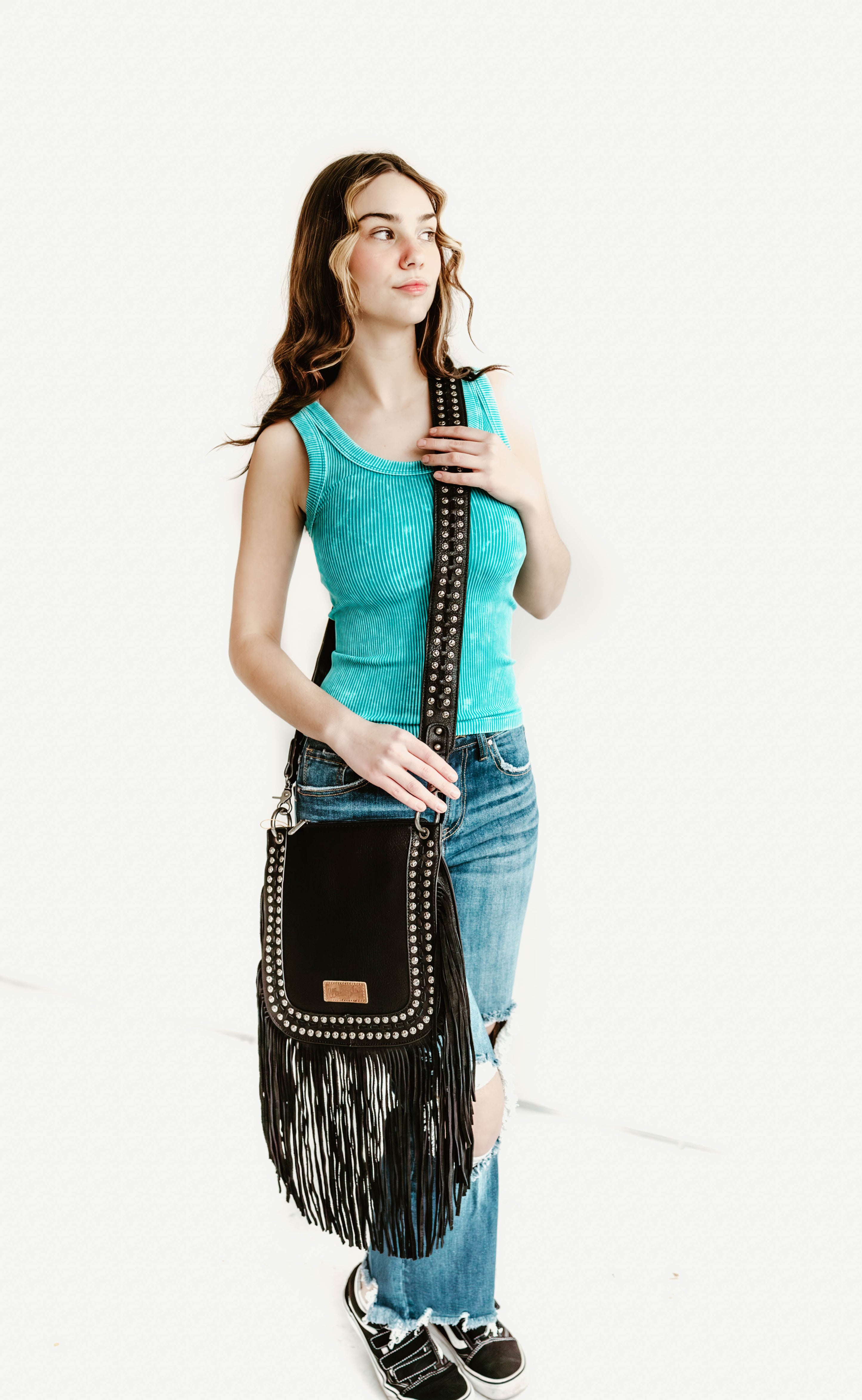 Wrangler Rivets Fringe Concealed Carry Crossbody – Dani Morgans
