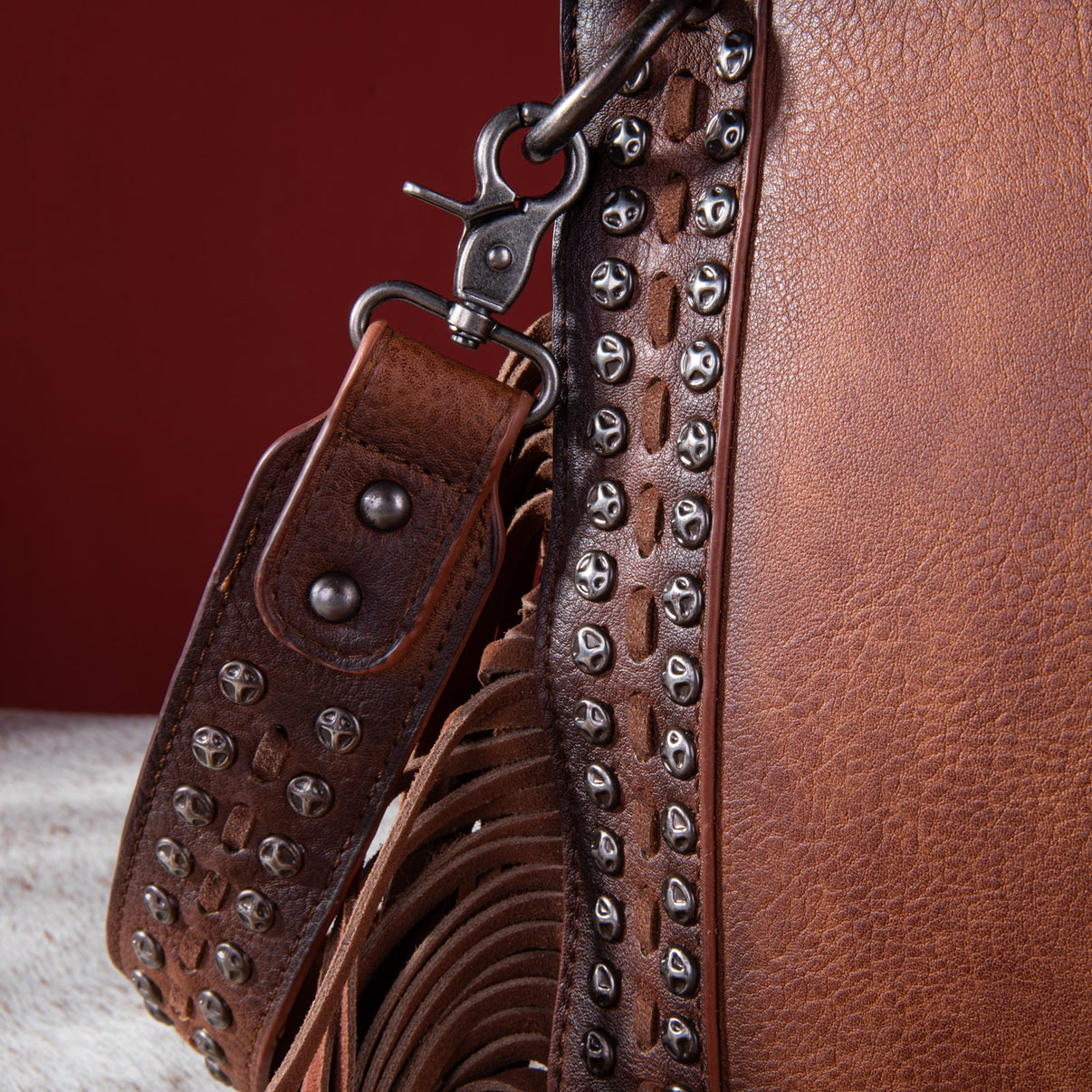 Wrangler Rivets Fringe Concealed Carry Crossbody – Dani Morgans